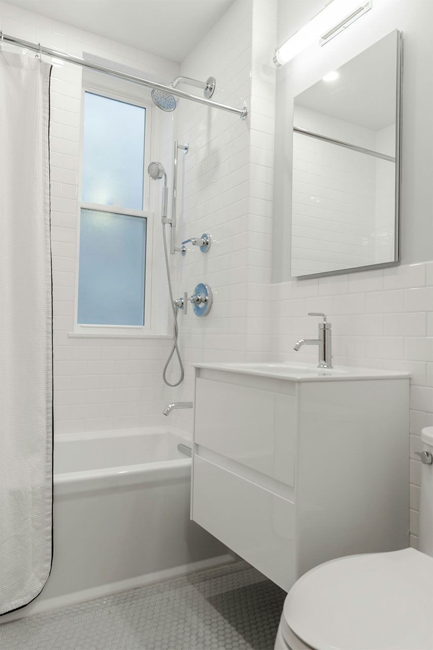 Mała łazienka w bloku 2m2